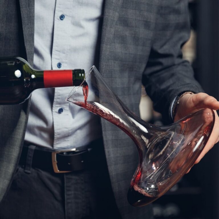 Dekantiranje Vina - Vino.ba